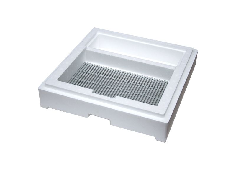 Nuclei Miniplus en polystyrène avec plancher-nourrisseur, corps et toit - Naturapi